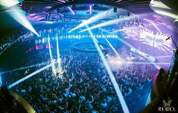 10 BEST CLUBS IN TORONTO – ULTIMATE GUIDE FOR 2022