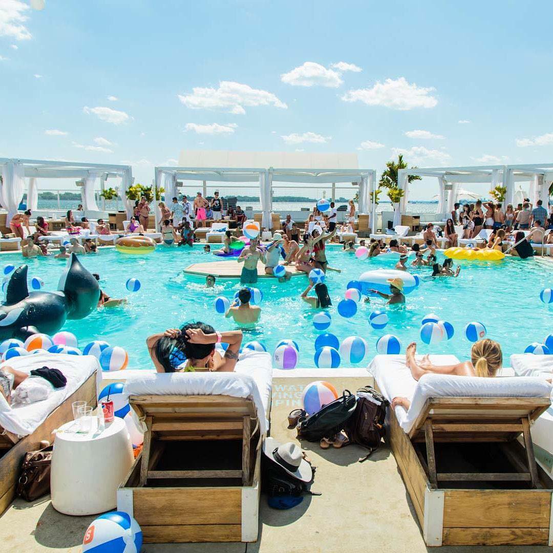 Cabana Pool Bar Toronto | Toronto Clubs