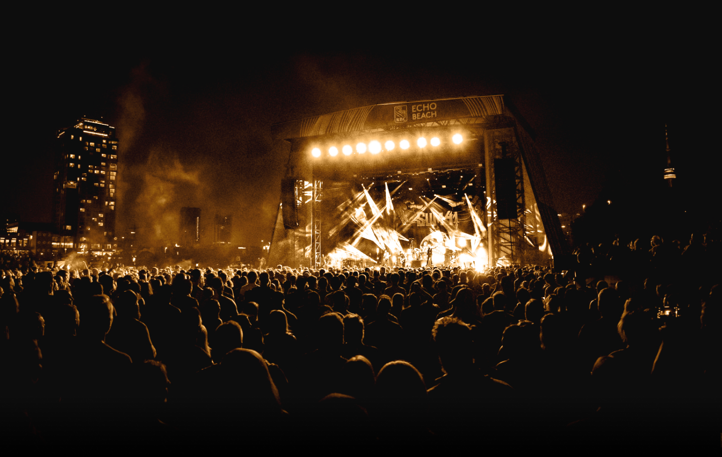 Toronto Clubs | Echo Beach Toronto