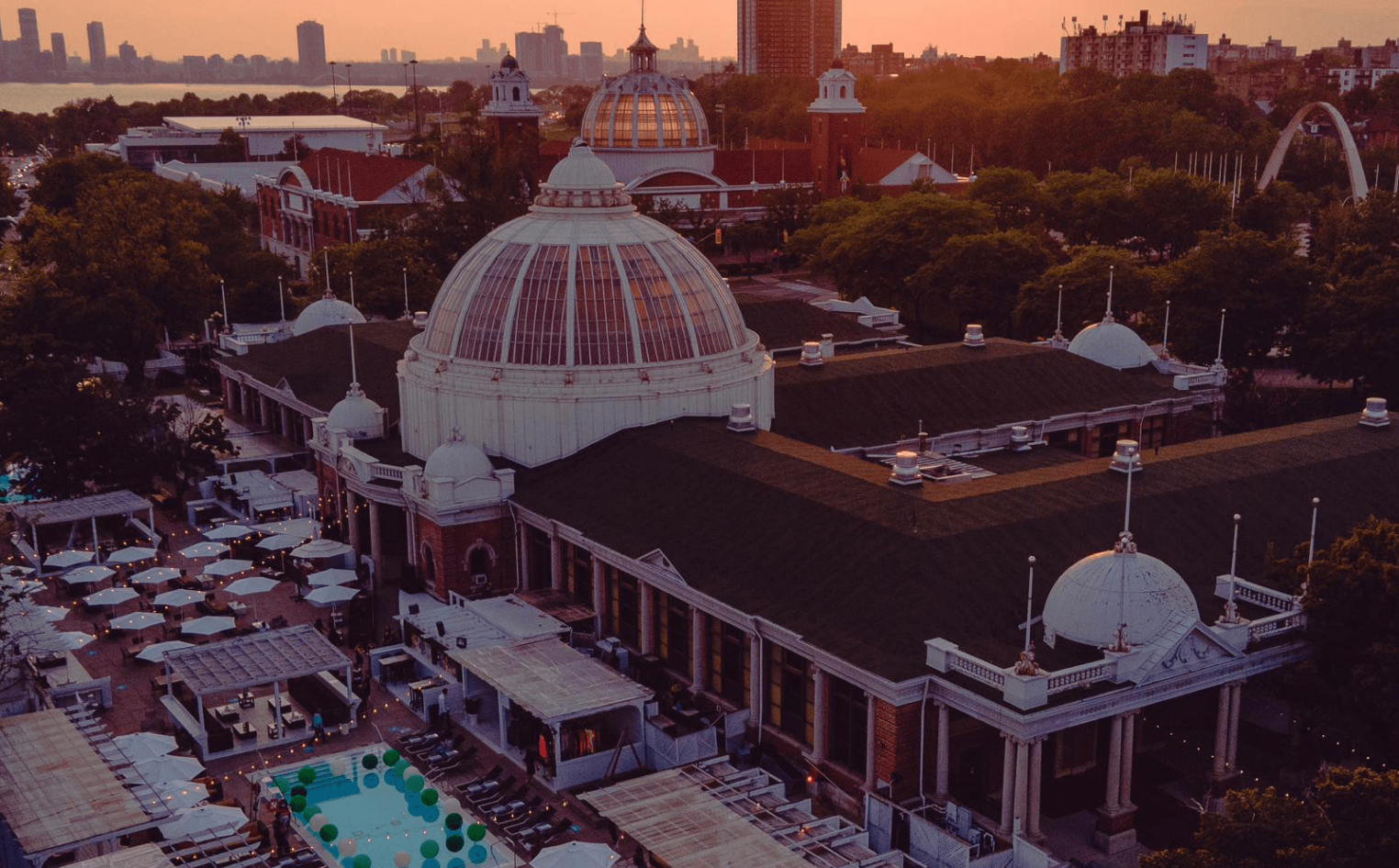 Toronto Clubs | GRAND BIZARRE Toronto