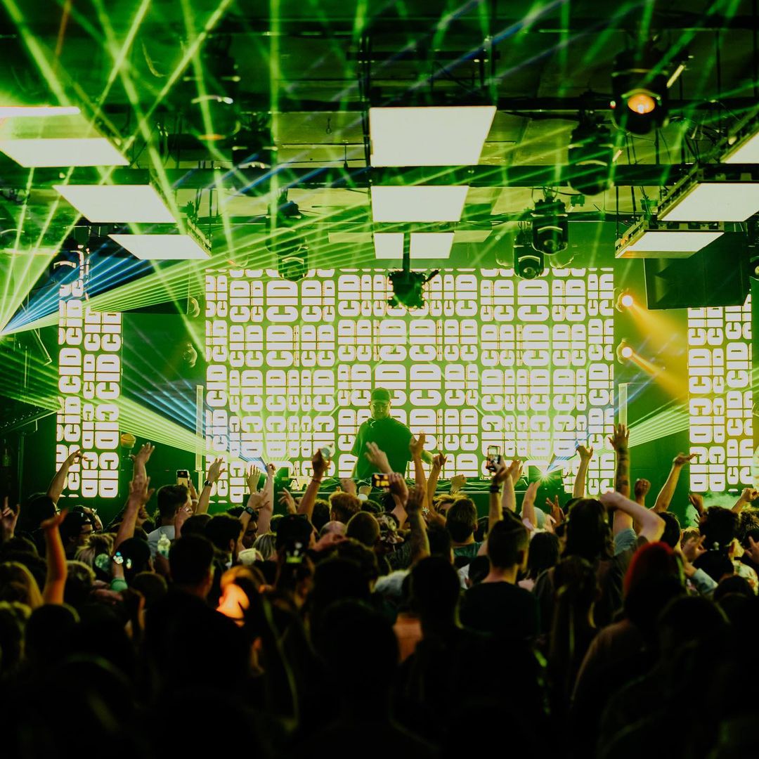 Toronto Clubs | Noir Inside Rebel