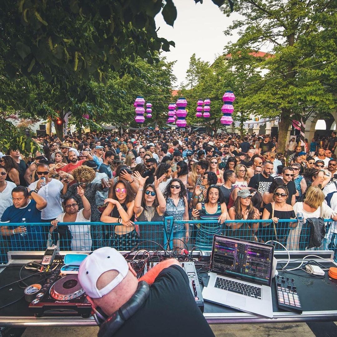 Toronto Clubs | The SUNNYSIDE PAVILION Toronto