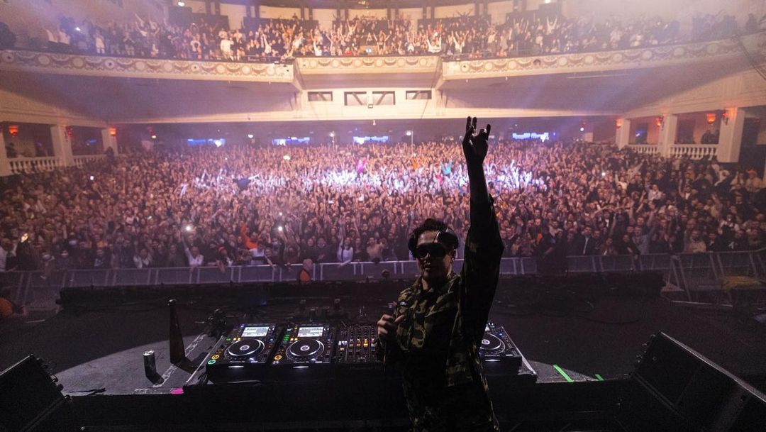 Toronto Clubs | Acraze at Toybox Toronto